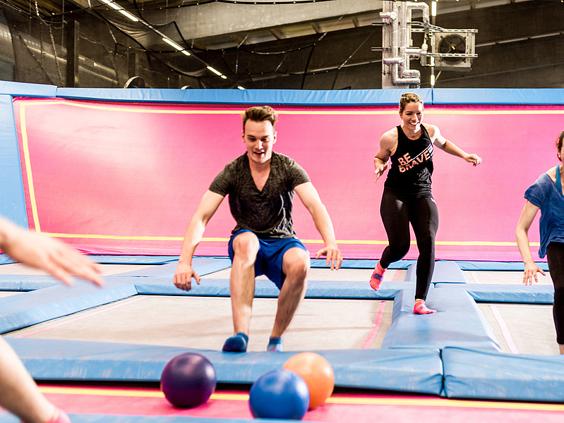 Superfly Trampolin Park: Studierendenwerk München Oberbayern